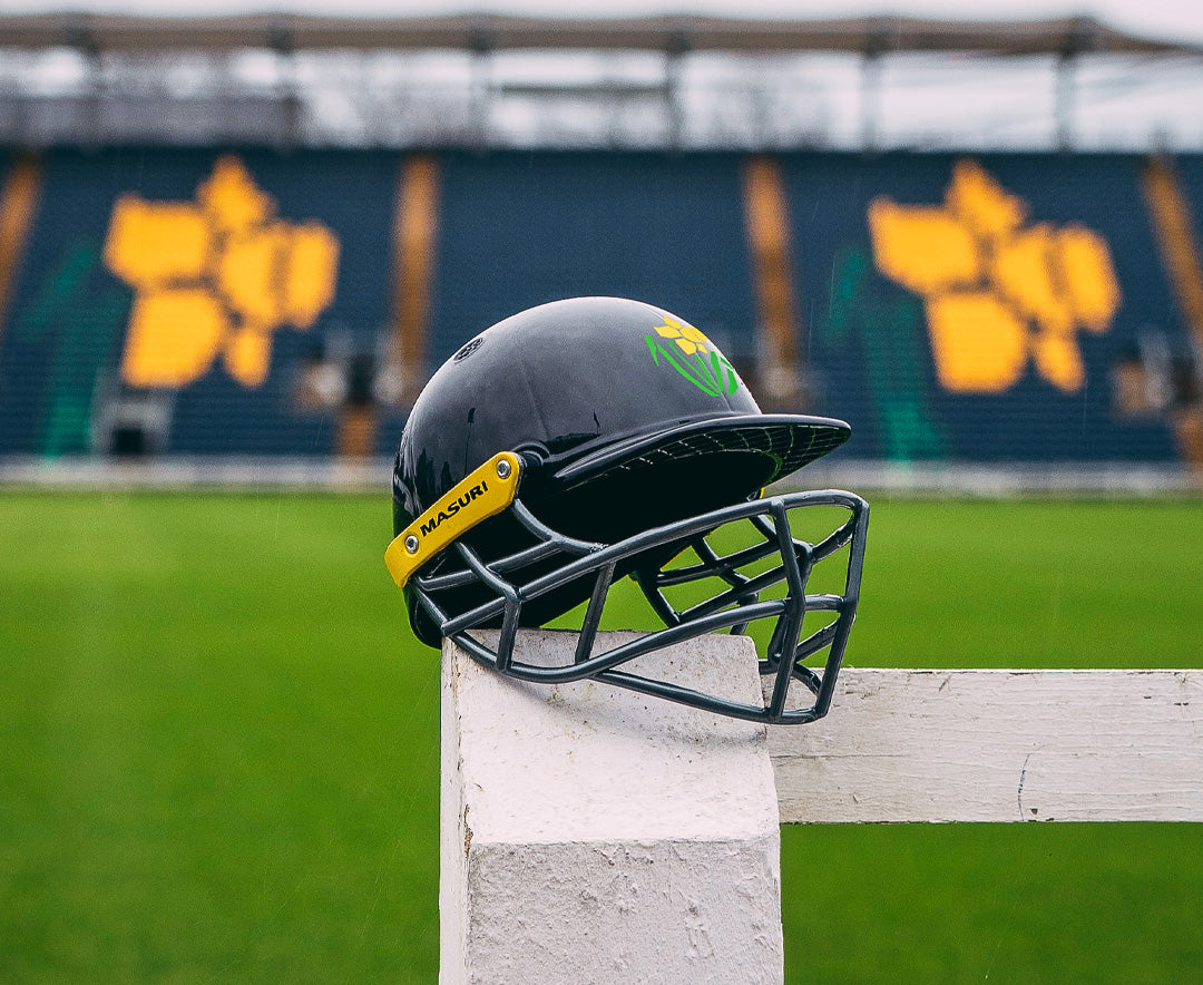 Official Glamorgan CCC Mini Replica Helmet | Masuri UK
